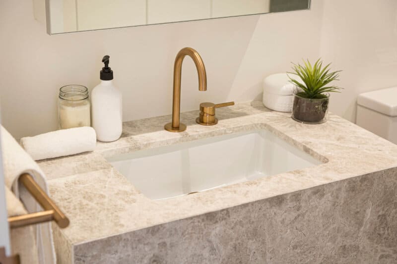 Expert Sink Repair and Replacement Services in Ottawa - Dr.Pipe Drain ...